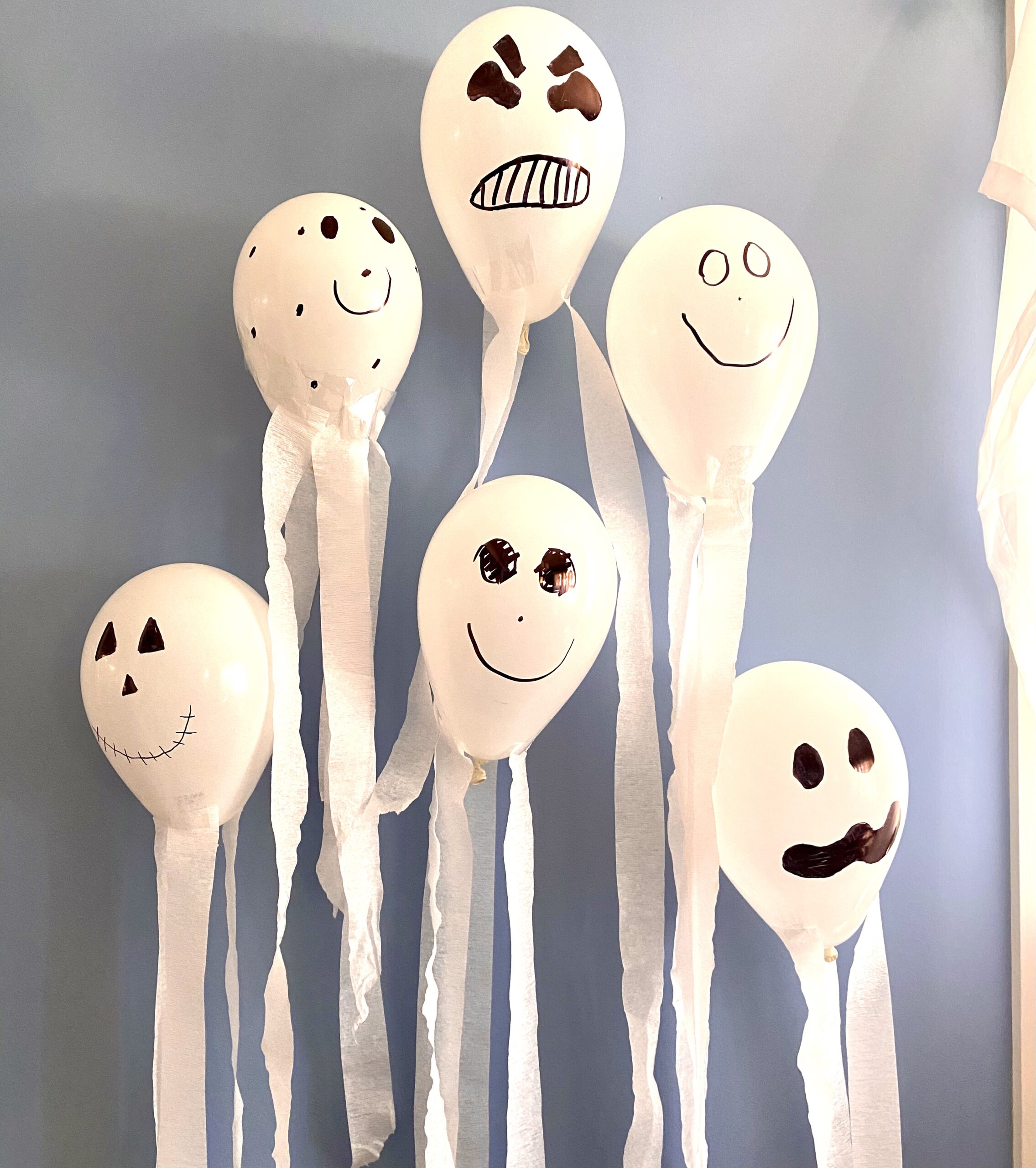 Ghost Craft for Kids - EASIEST AND CUTEST Balloon Ghosts - Mom ...